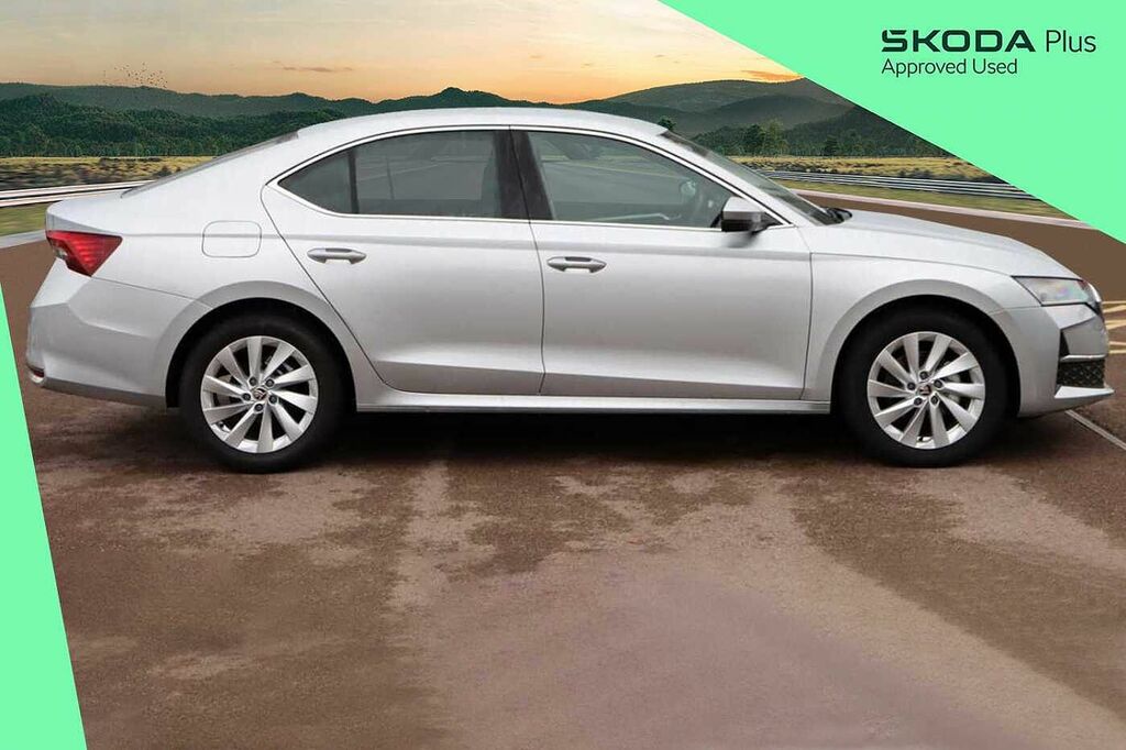 Used 2024 Skoda Octavia SJ74GMZ 1.5 TSI SE Technology 5Dr Hatchback on ...