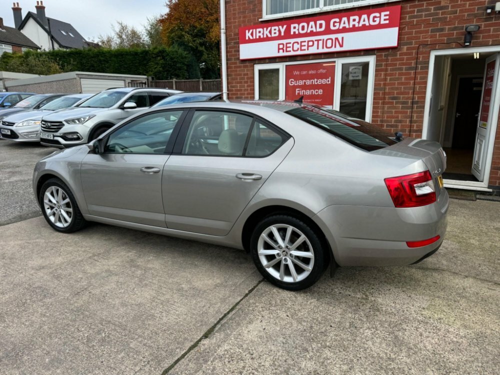 Used 2014 Skoda Octavia OV63WXA Estate on Finance in Gloucester £80 per ...