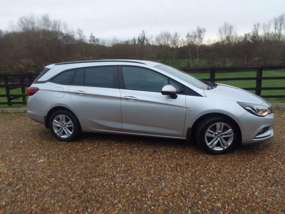 Used 2018 Vauxhall Astra RJ68ZXZ Estate on Finance in Blackburn £183 ...