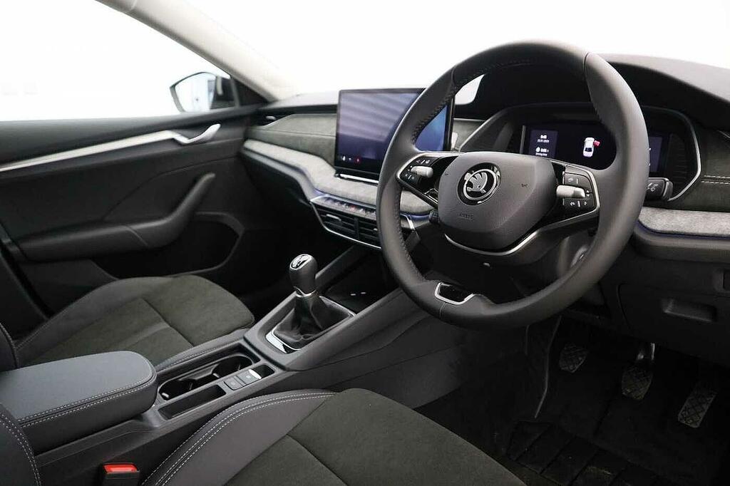 Used 2024 Skoda Octavia WJ74GHN 1.5 TSI (150ps) SE L ACT on Finance in ...