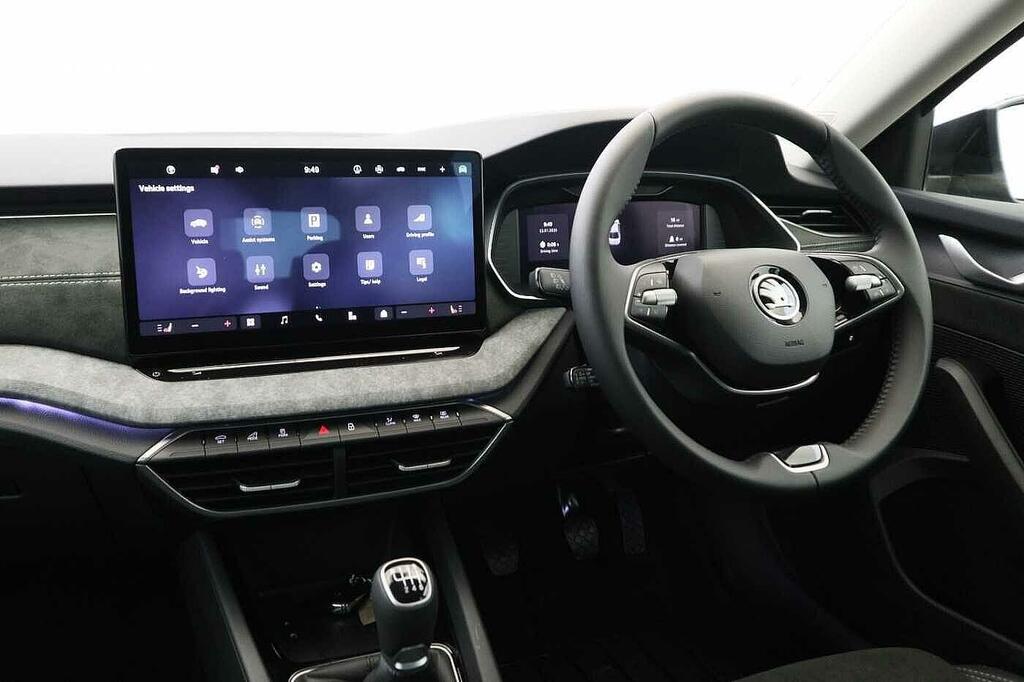 Used 2024 Skoda Octavia WJ74GHN 1.5 TSI (150ps) SE L ACT on Finance in ...