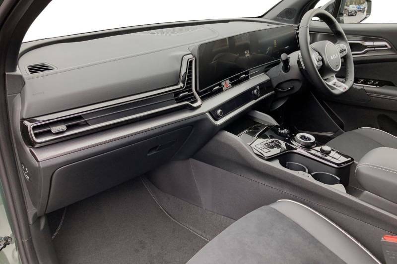 Used 2024 Kia Sportage WF74AXM 1.6T GDi 207 HEV GT-Line S 5dr Auto AWD ...