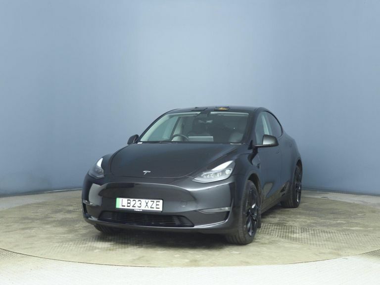 Used 2023 Tesla Model Y SG73AEF (Dual Motor) Long Range Auto 4WDE 5dr ...