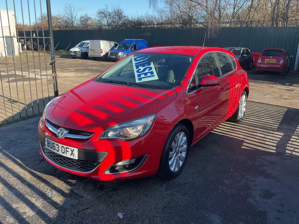 Used 2013 Vauxhall Astra BU63OFX 2.0 CDTI ECOFLEX ELITE EURO 5 (S/S) on ...