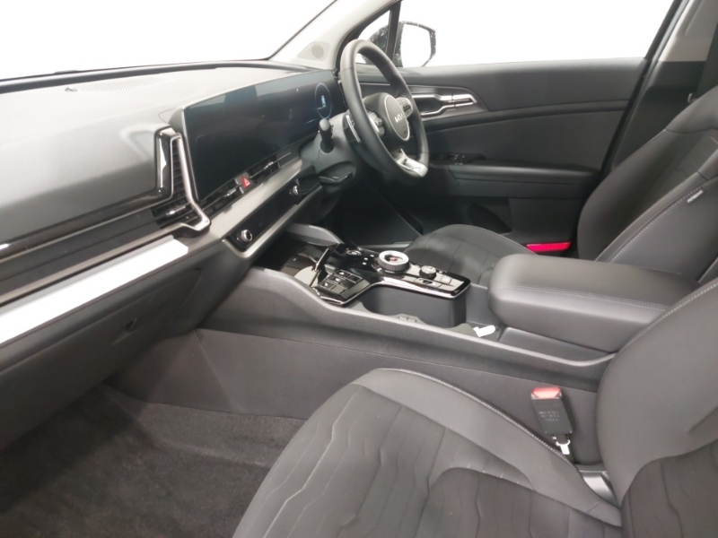 Used 2024 Kia Sportage EJ74FBK 1.6T GDi 207 HEV GT-Line 5dr Auto on ...