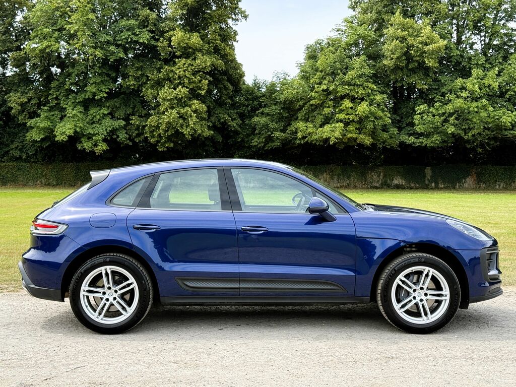 Comprehensive Guide to Buying a Porsche Macan in the UK