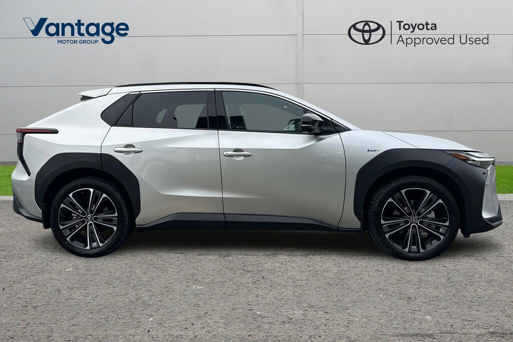 Used 2024 Toyota bZ4X FG24LWV 71.4kWh Motion Auto 5dr (11kW OBC) on ...