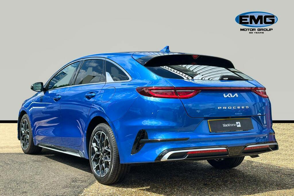 Used 2023 Kia Proceed 1.5 T-GDi GT-Line Shooting Brake Euro 6 (s/s) on Finance in Croydon £491 ...