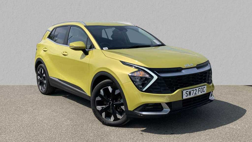 Yellow Kia Sportage 2023