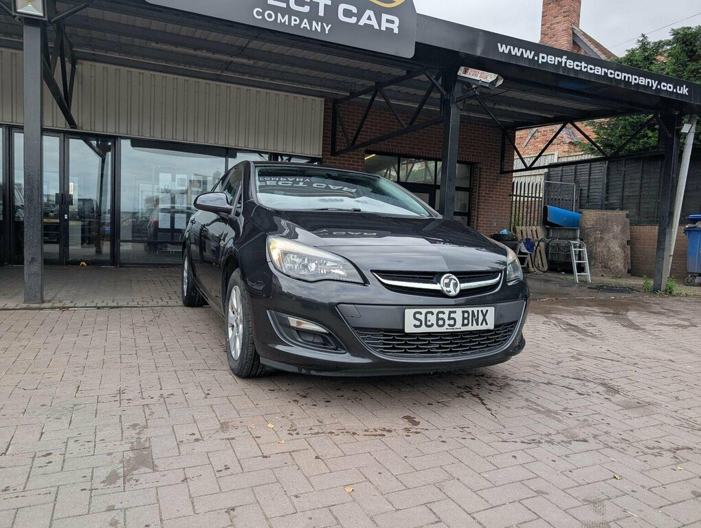 Sold BT15PHF 2015 Vauxhall Astra - History / How much is it worth?