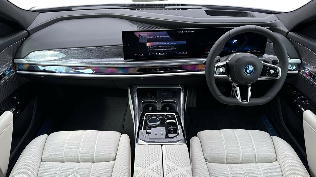 Used 2025 BMW 7 Series LO74UDE 750E XDRIVE EXCELLENCE PHEV 4-Door on ...